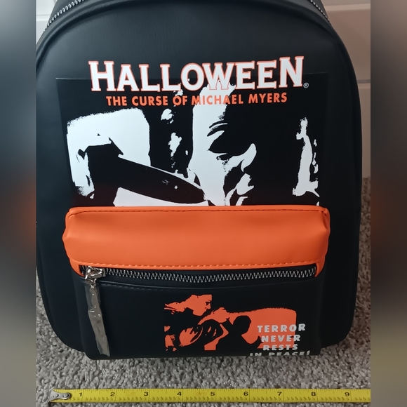 Bioworld | Bags | New Bioworld Michael Myers Mini Backpack Halloween ...
